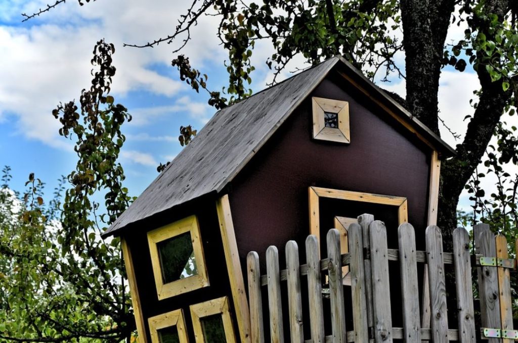 Treehouses and Forts for Kids: DIY Ideas | Kid Power